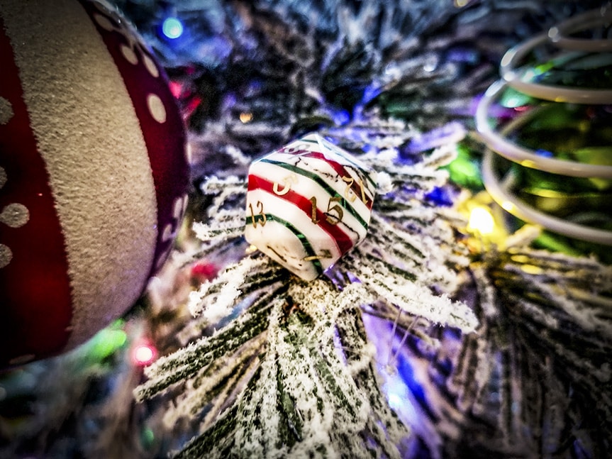 Candy Cane Elemental d20 | Artisan Dice